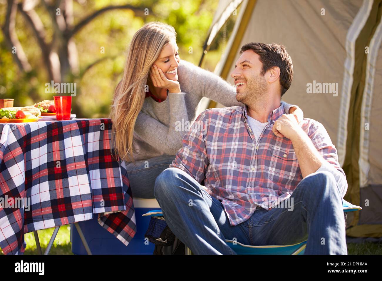 couple, camping, couples, camp, camper Stock Photo - Alamy