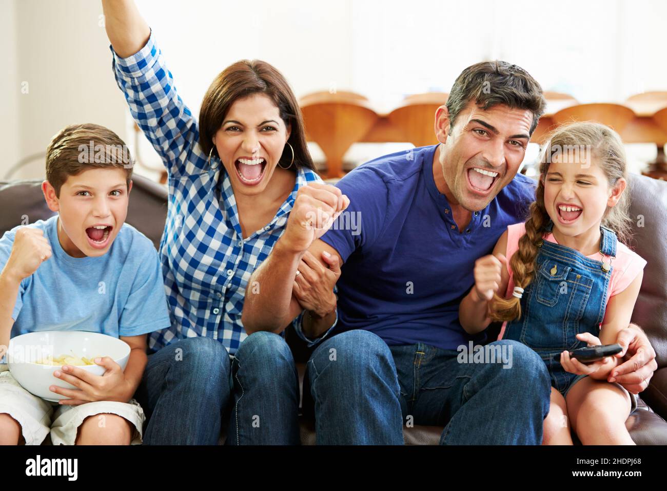 leisure & entertainment, watching tv, family, cheering, active ...