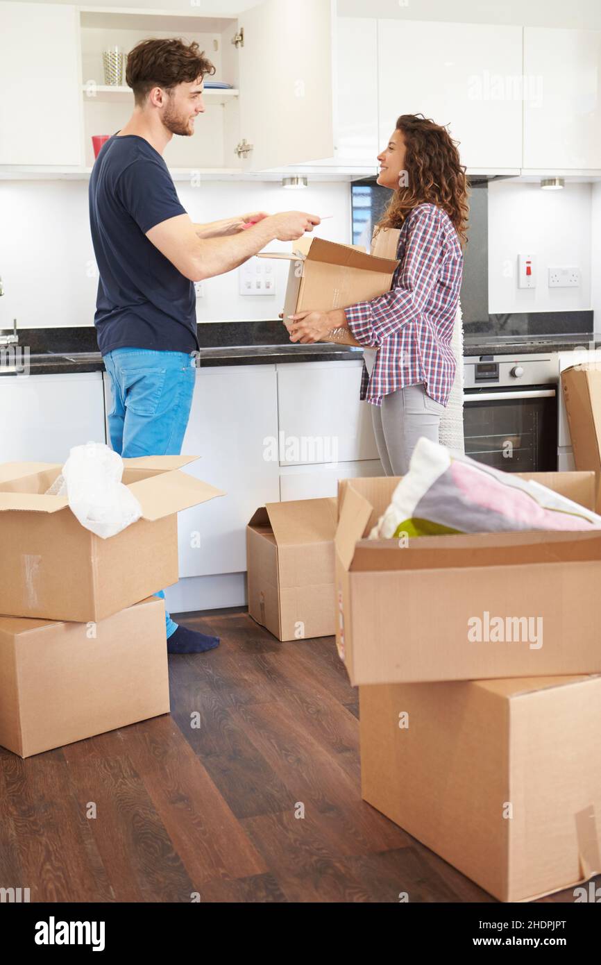 couple, move, relocation, moving in, moving, pairs, relocations, move ...