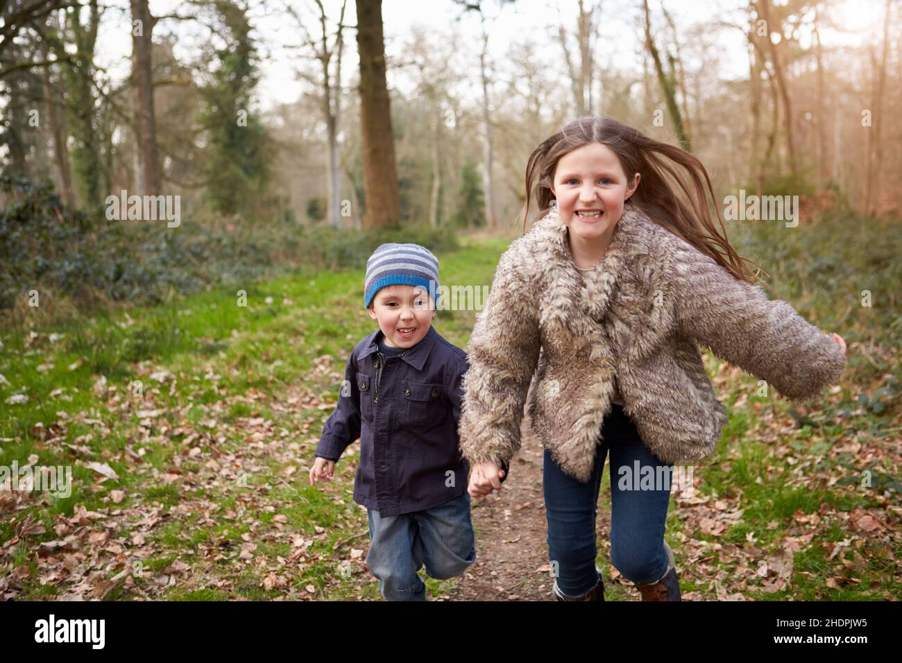 running, siblings, jogging Stock Photo - Alamy