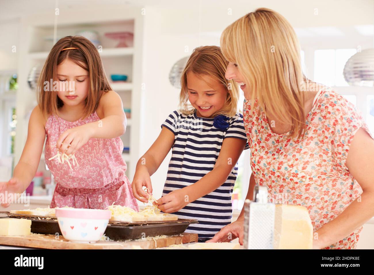 mother, cooking, baking, daughter, mom, mothers, mum, to cook ...