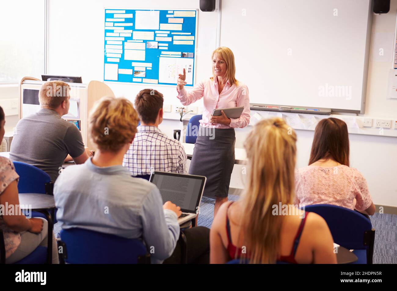 Baby boomers classroom hi-res stock photography and images - Alamy
