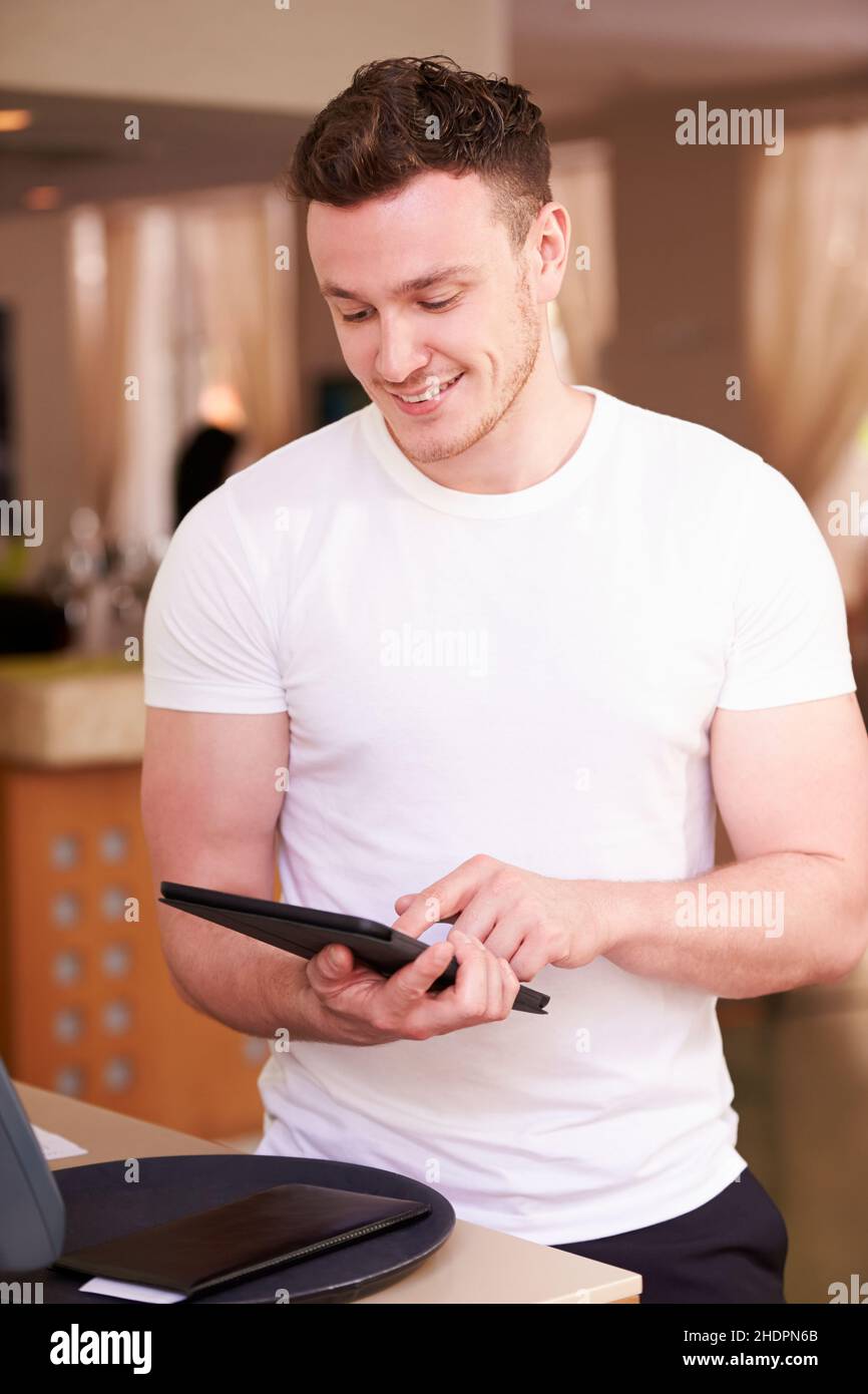 toll roads, waiter, tablet-pc, toll road, waiters, ipad, tablet pc Stock Photo - Alamy