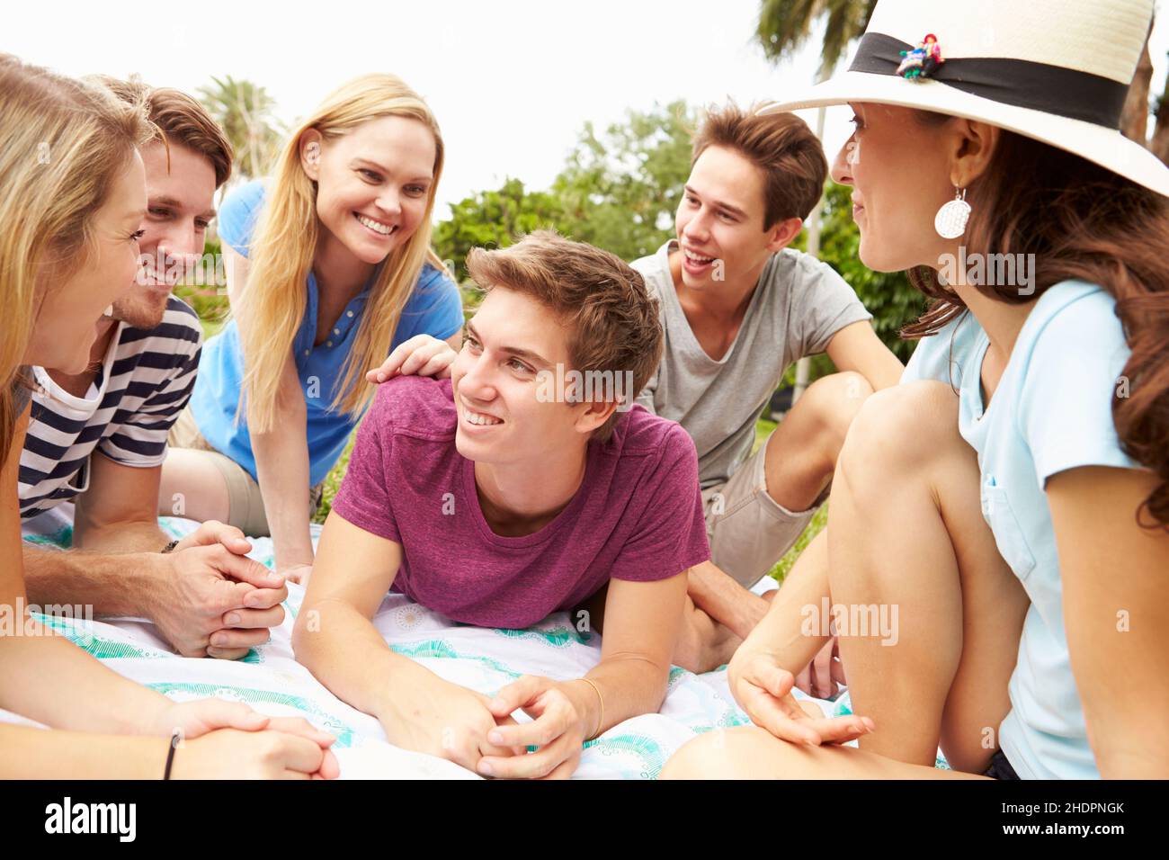 relaxing, friends, chill out, relax, relaxation, friend, chill outs ...