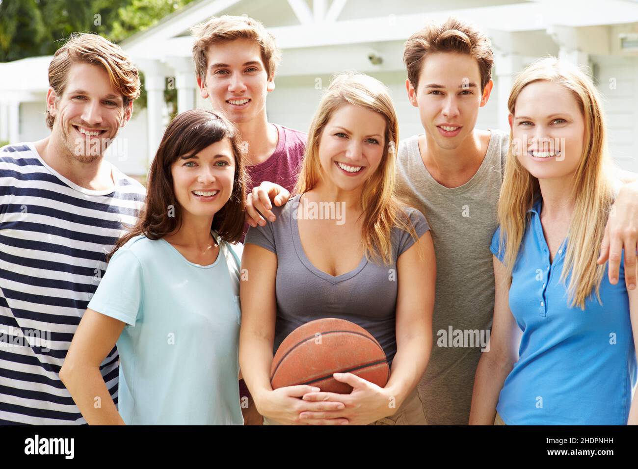 Cliques hi-res stock photography and images - Alamy