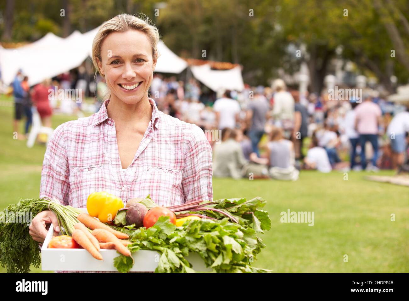 Delivery markt hi-res stock photography and images - Alamy