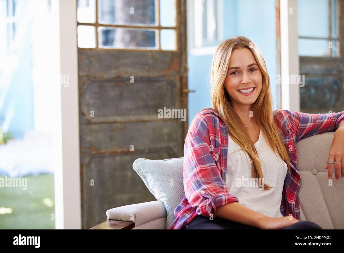 young woman, woman, enjoyment & relaxation, girl, girls, young women ...