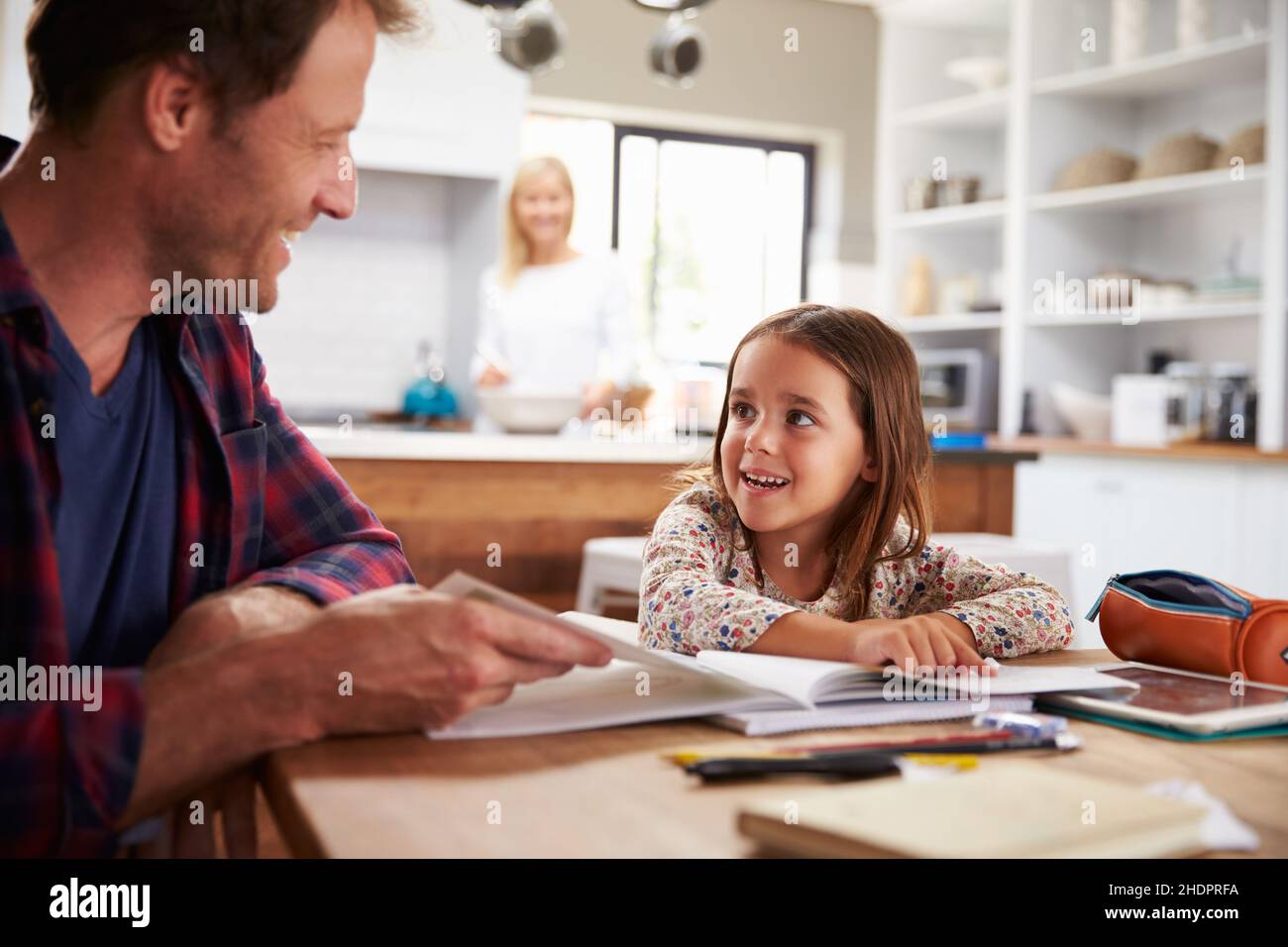 father, daughter, storytelling, dad, fathers, daughters Stock Photo - Alamy