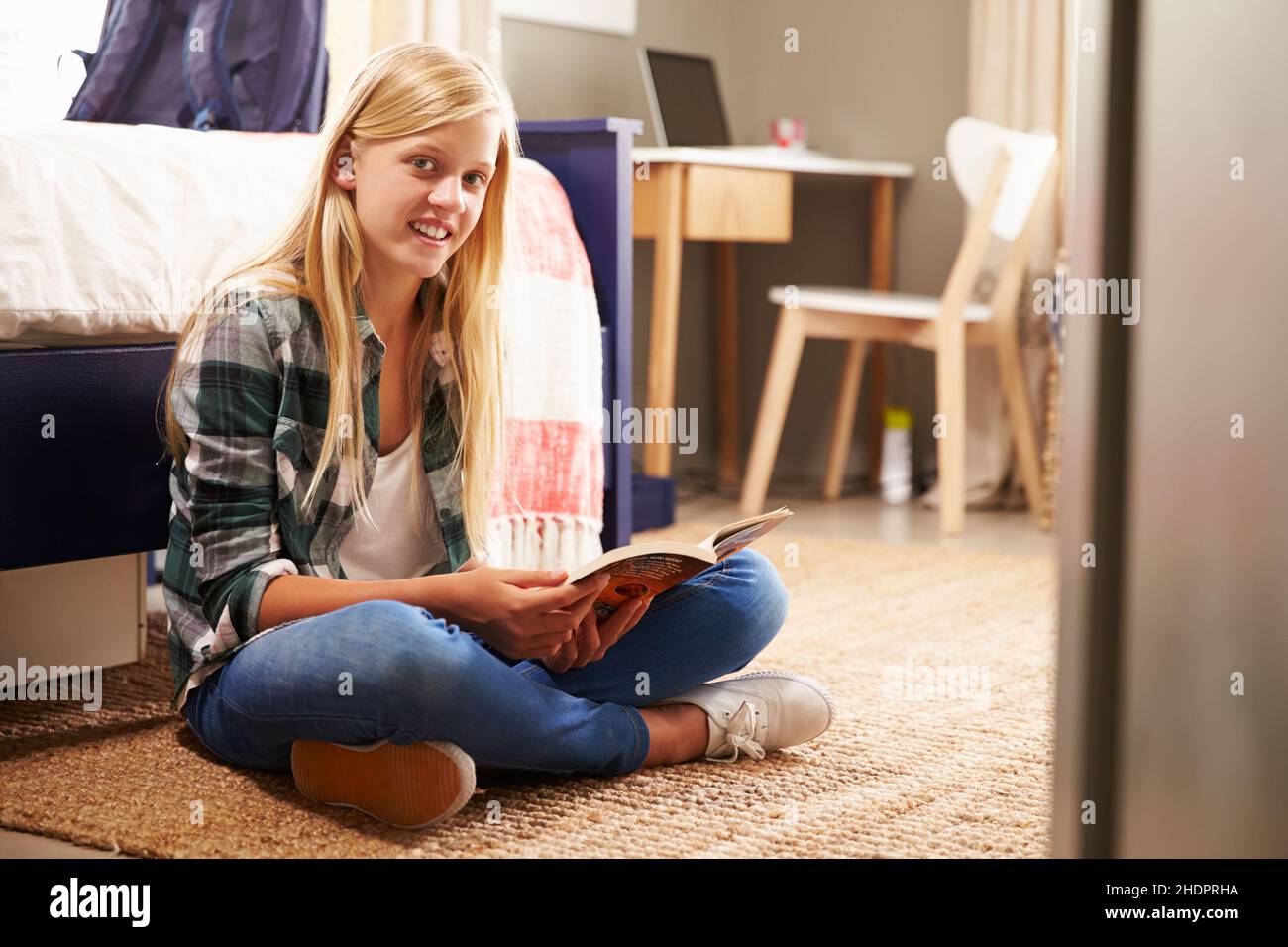 teenager, girl, reading, teen, teenage, teenagers, teens, girls, read ...