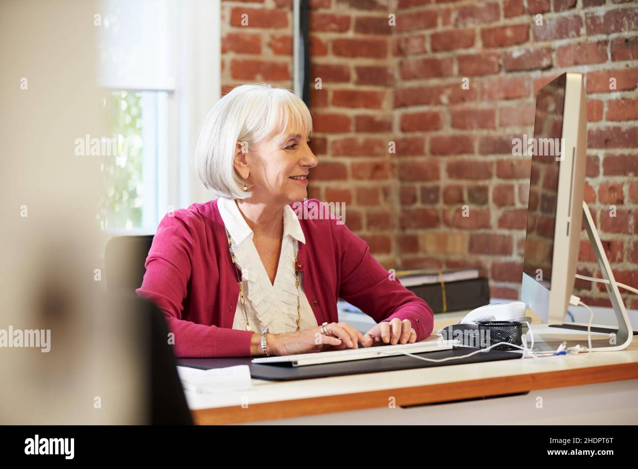 woman, senior, office & workplace, female, ladies, lady, women, elderly ...