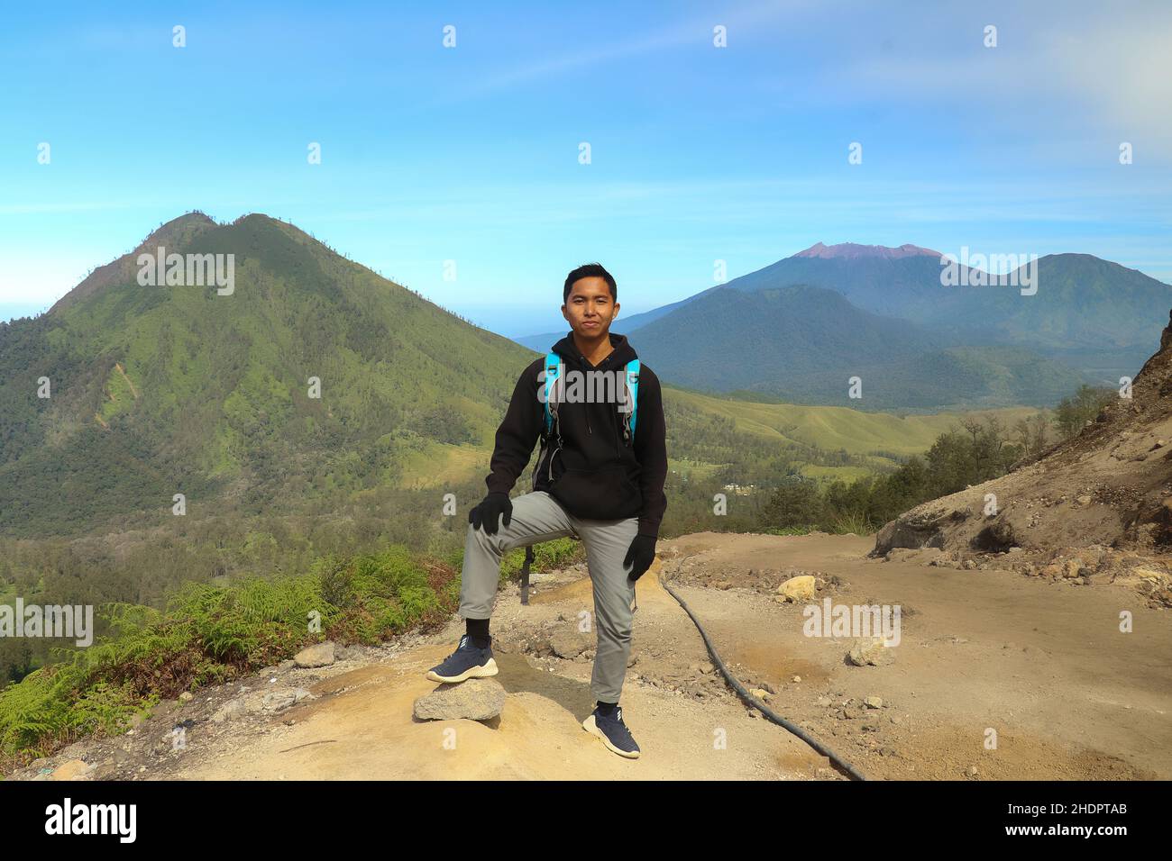 Trekking on ijen hi-res stock photography and images - Alamy