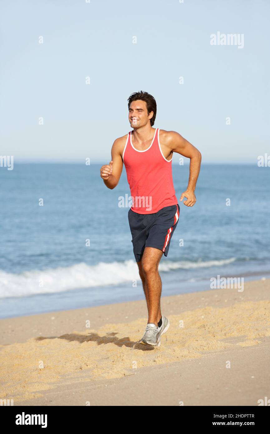 Baby run beach hi-res stock photography and images - Alamy