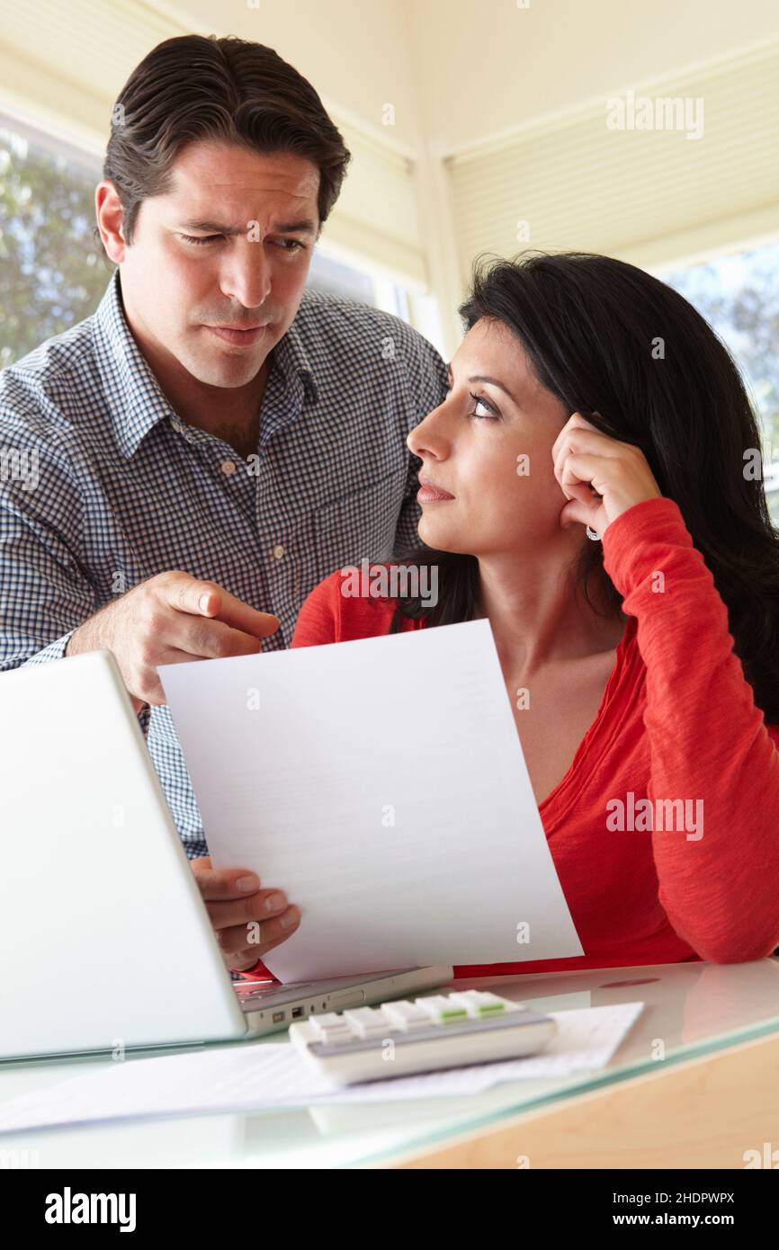 Couple man male woman female women hi-res stock photography and images ...
