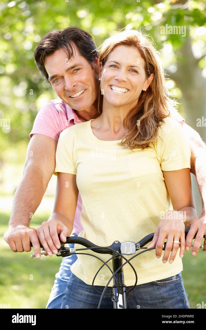 Adult couples excursion hi-res stock photography and images - Alamy