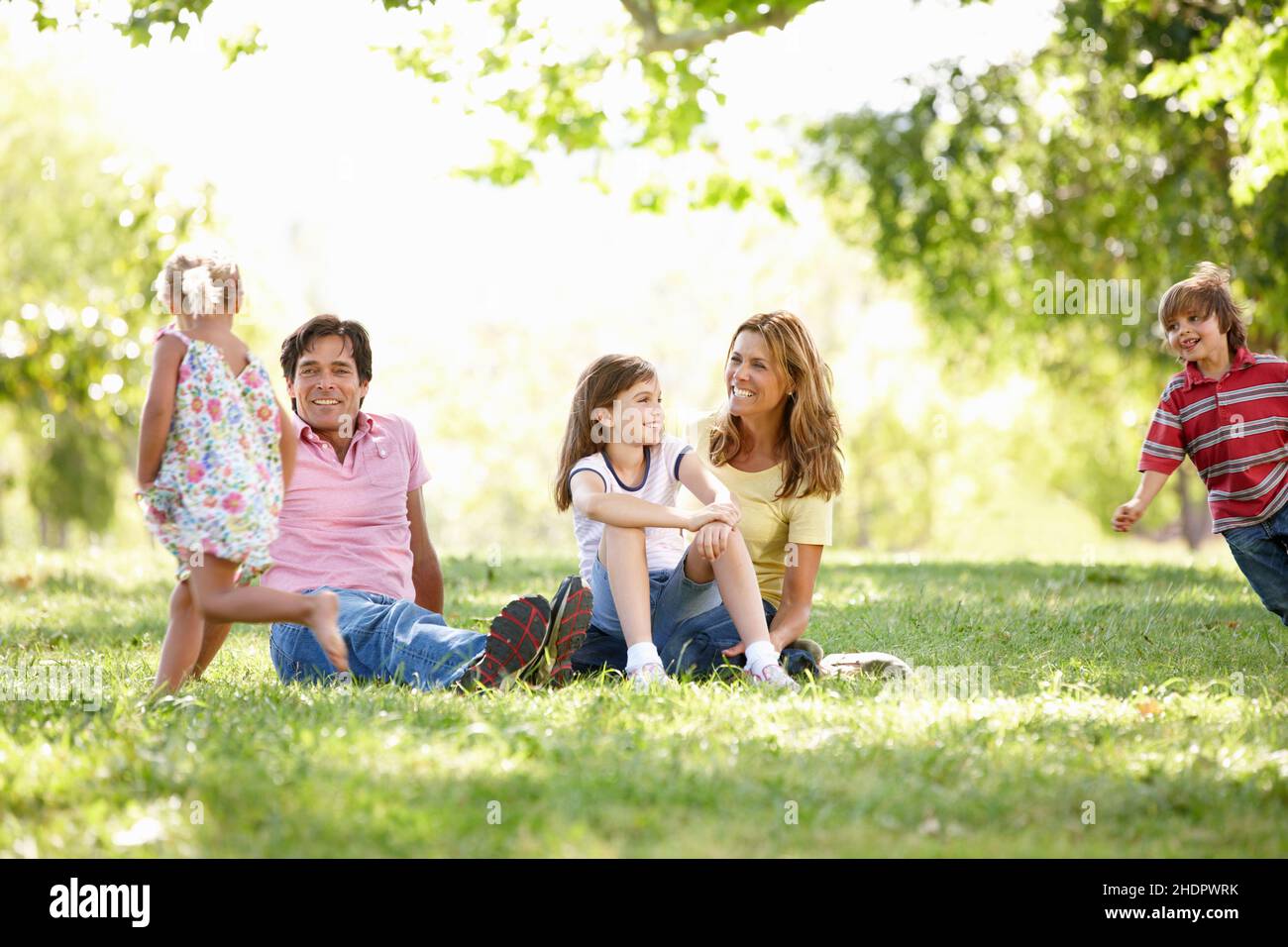 park, summer, family outing, parks, summers Stock Photo - Alamy