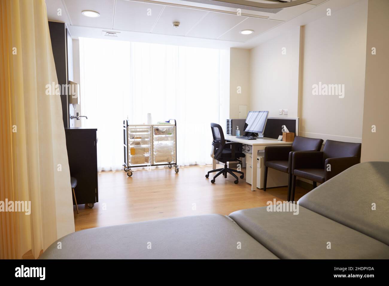 medical center, treatment room, clinic, medical centers, medical lab ...