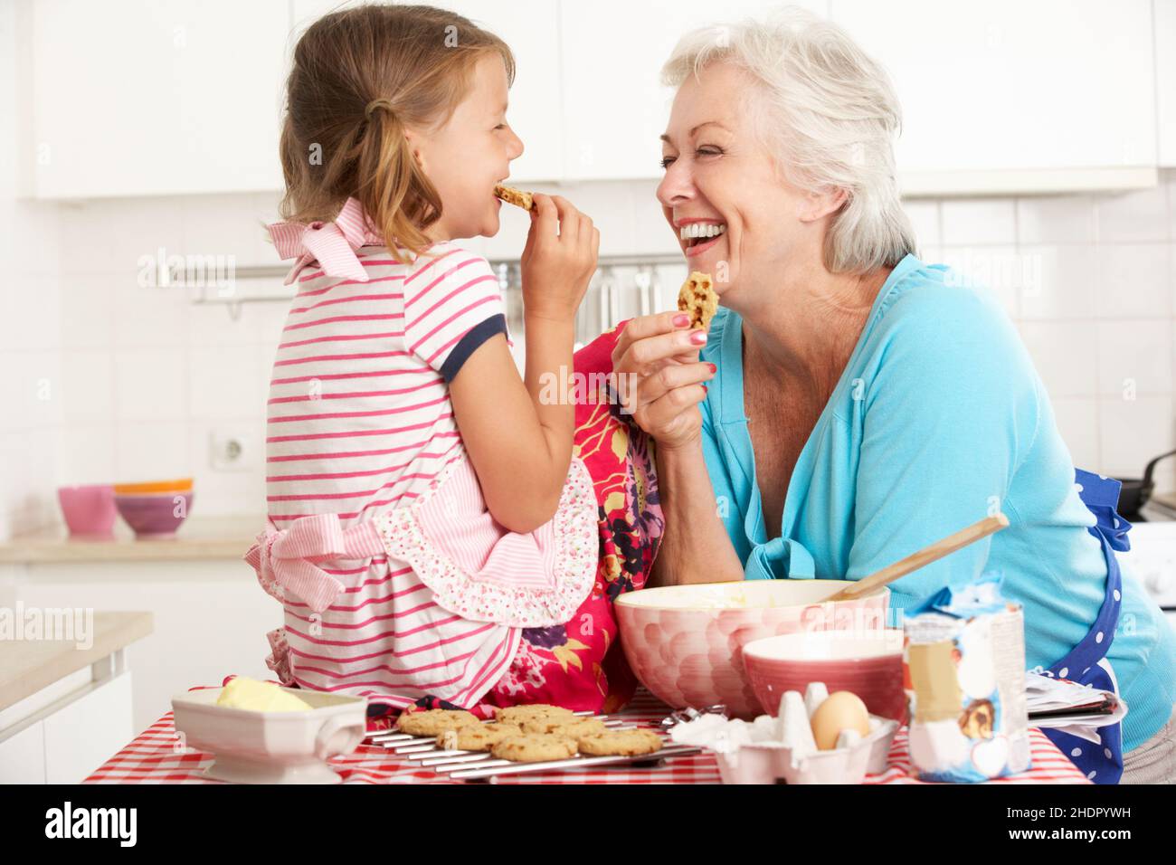 Grandma and child sweets hi-res stock photography and images - Alamy