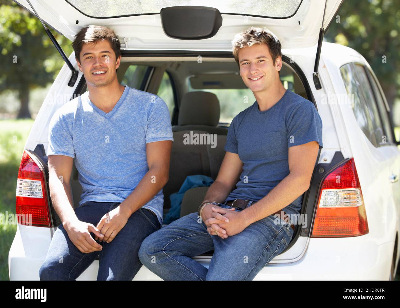 travel, friends, brothers, car owner, travels, friend, brother, car ...