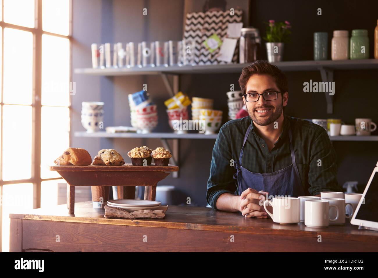 bistro, waiter, coffee shop, bistros, waiters, coffee shops Stock Photo ...