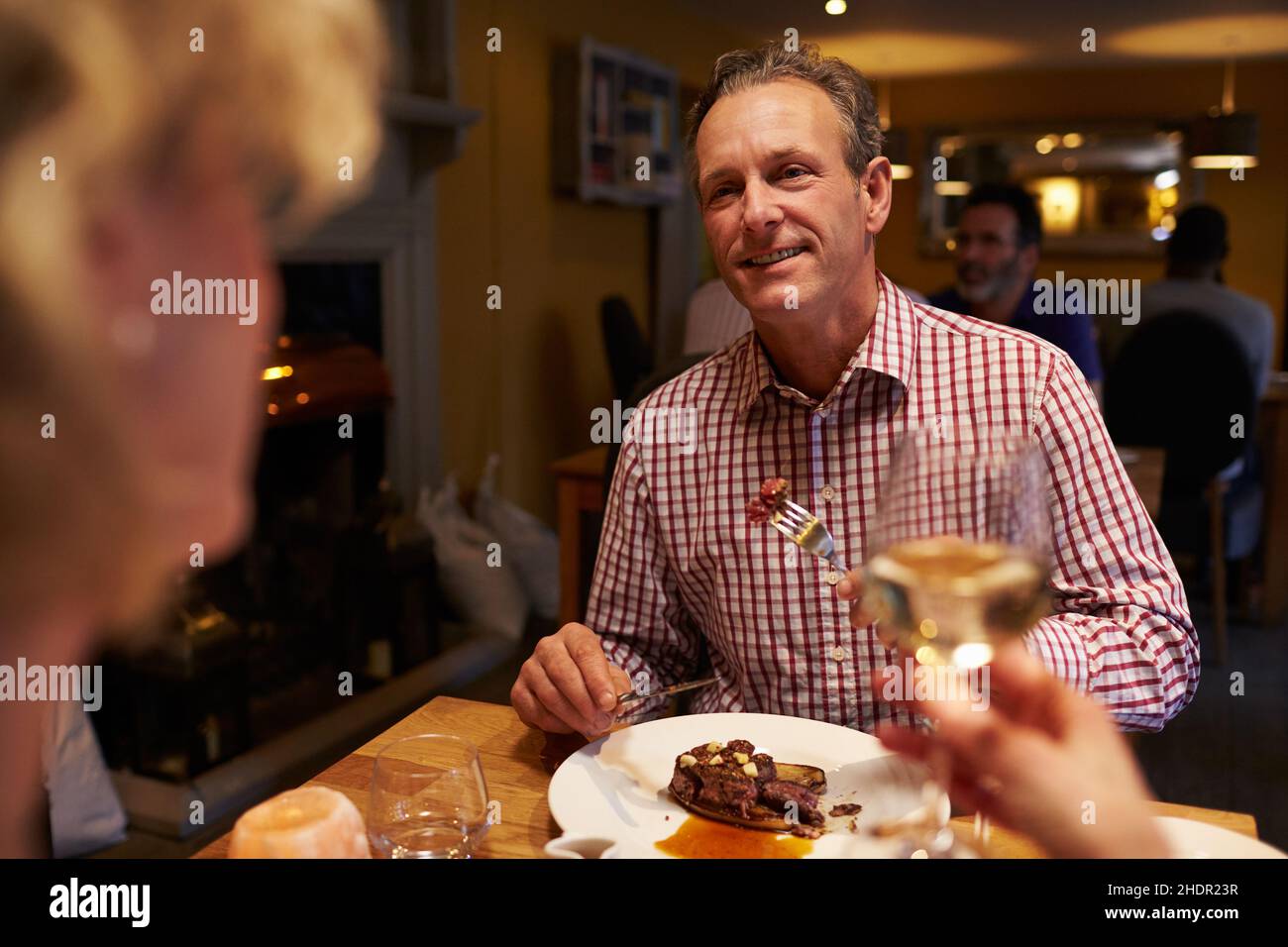 eating, restaurant, couple, eat, restaurants, couples Stock Photo - Alamy