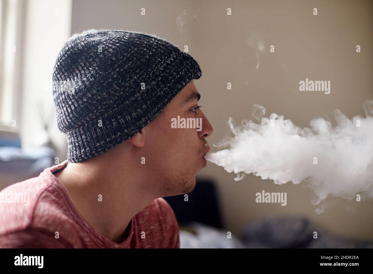 addiction, smoking issues, smoke, addictions, smokes Stock Photo - Alamy