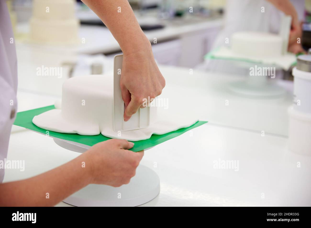 fondant, baker, fondants, fudge, bakers Stock Photo - Alamy