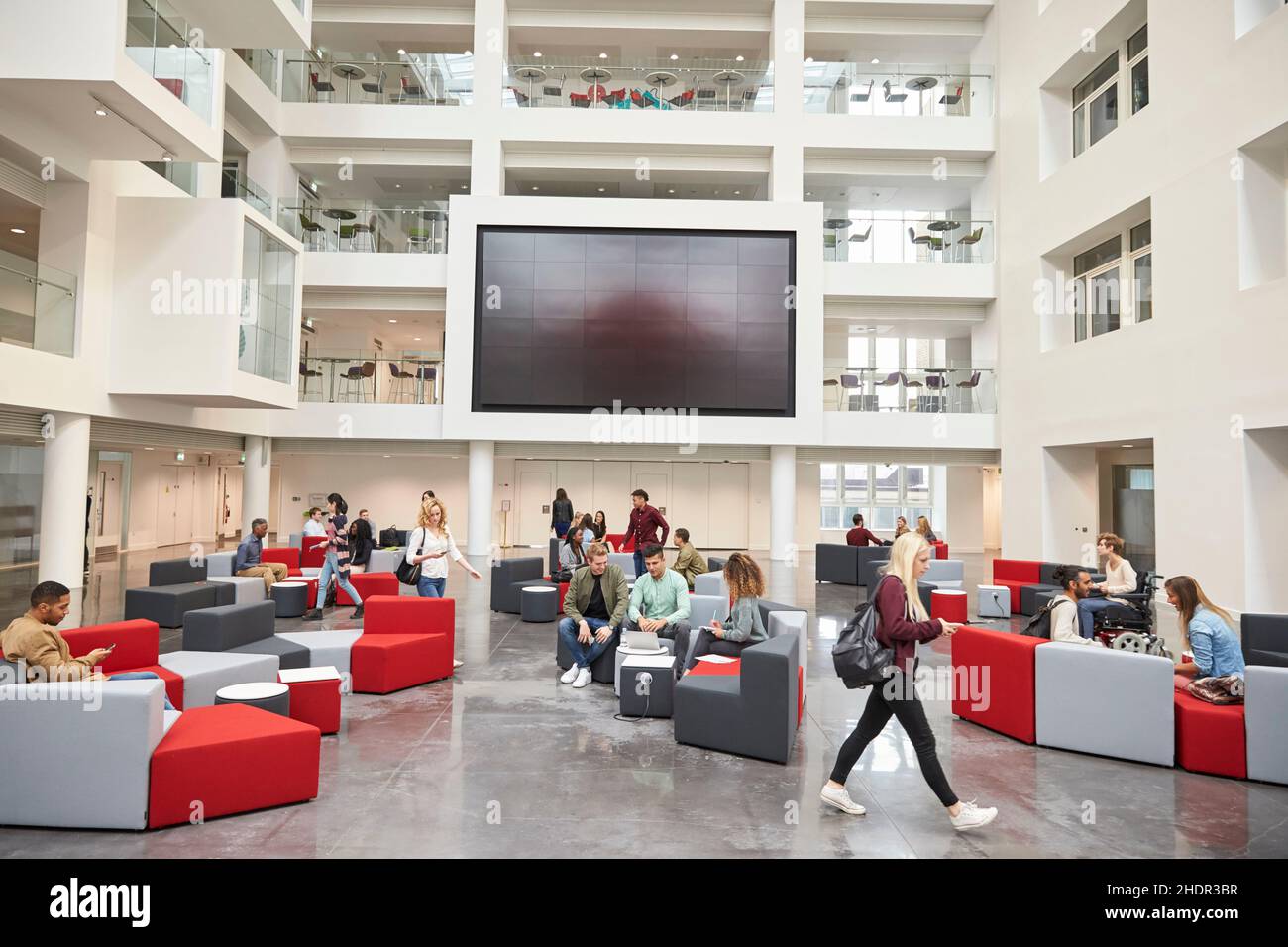 students, campus, foyer, student, foyers Stock Photo - Alamy