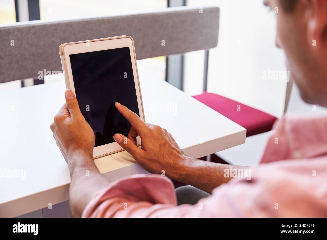 Pc displays hi-res stock photography and images - Alamy