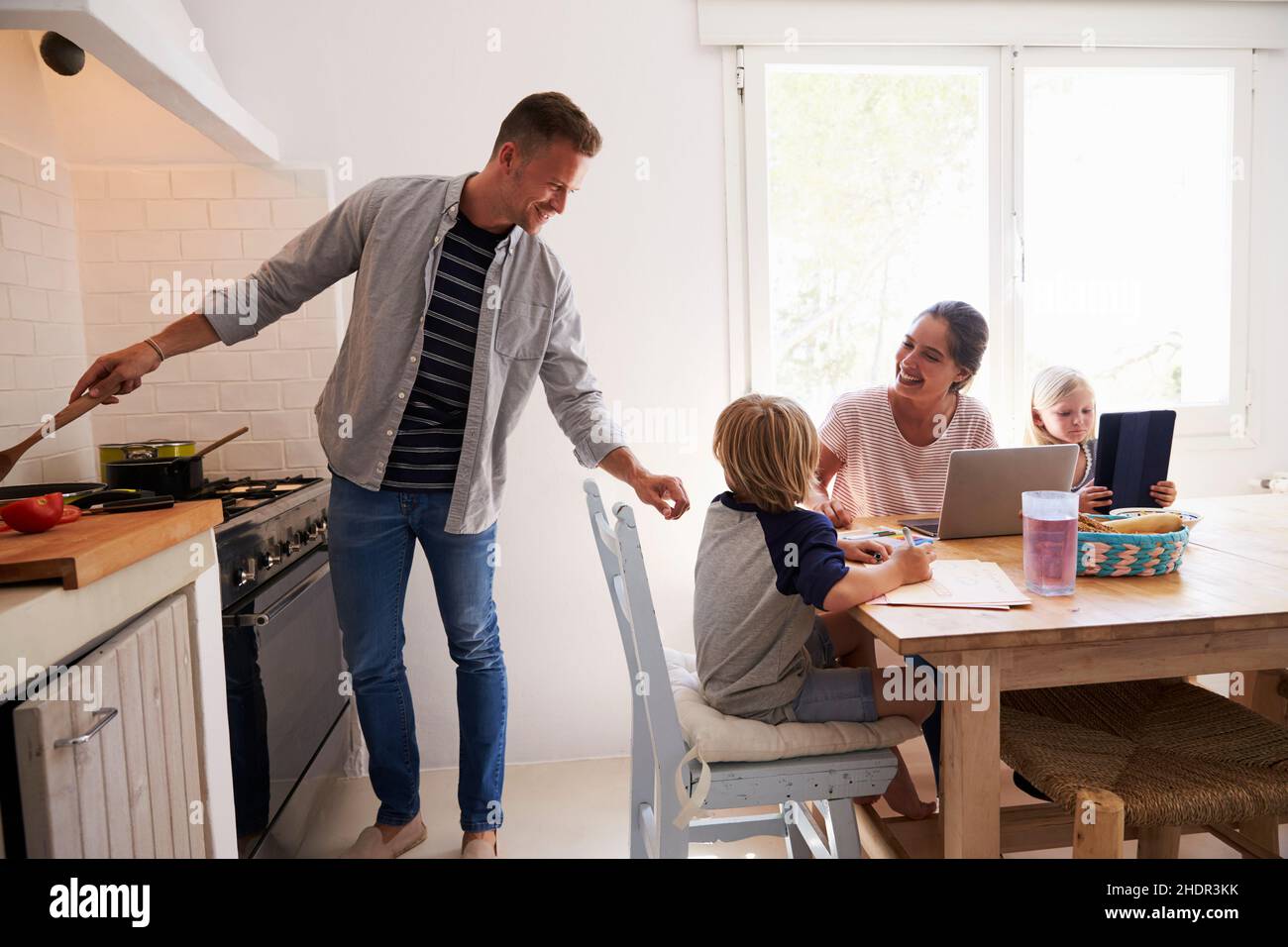 domestic life, kitchen, family life, at home, domestic lifes, living ...