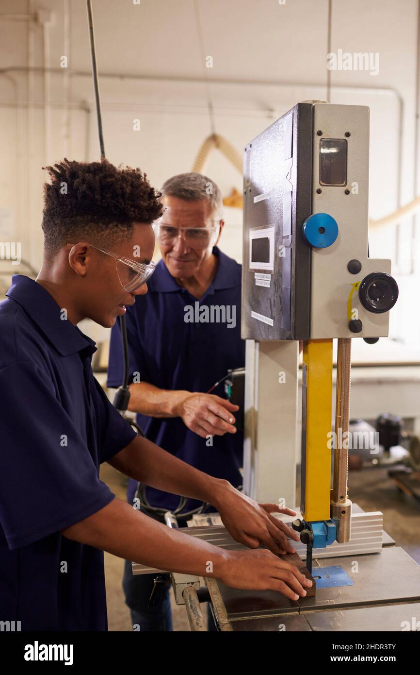 Workpiece hi-res stock photography and images - Alamy