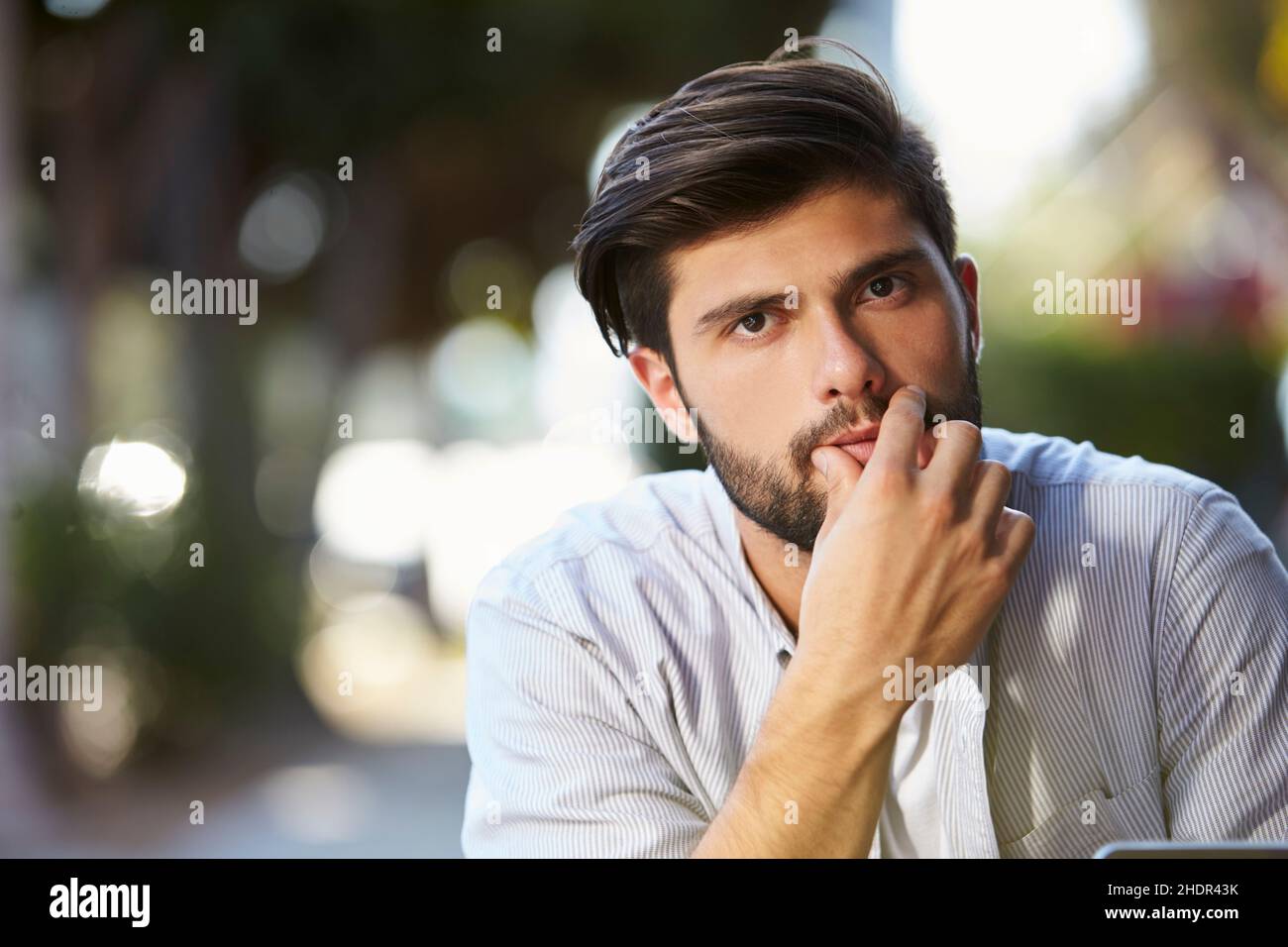 Pensives hi-res stock photography and images - Alamy