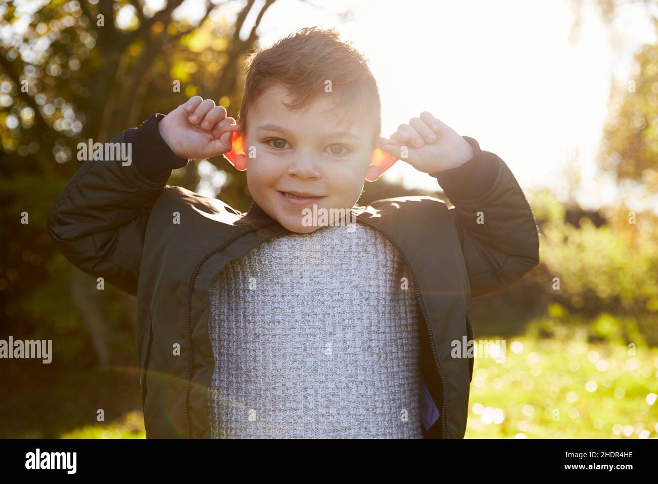 boy, sunlight, fun, childhood, boys, sun ray, sun rays, sunbeam ...
