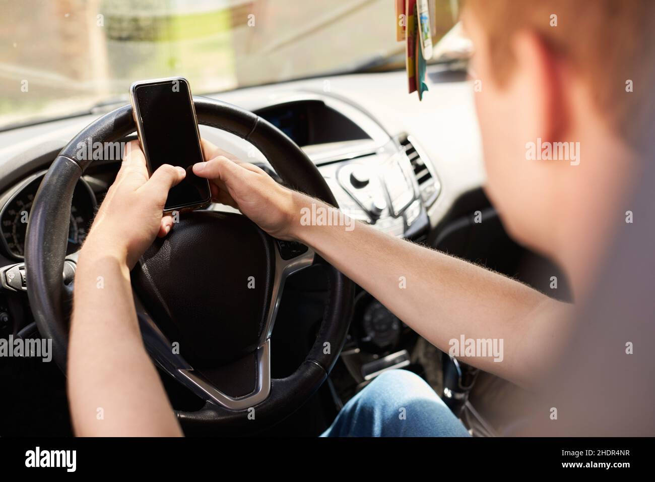 Distracted drivers hi-res stock photography and images - Alamy