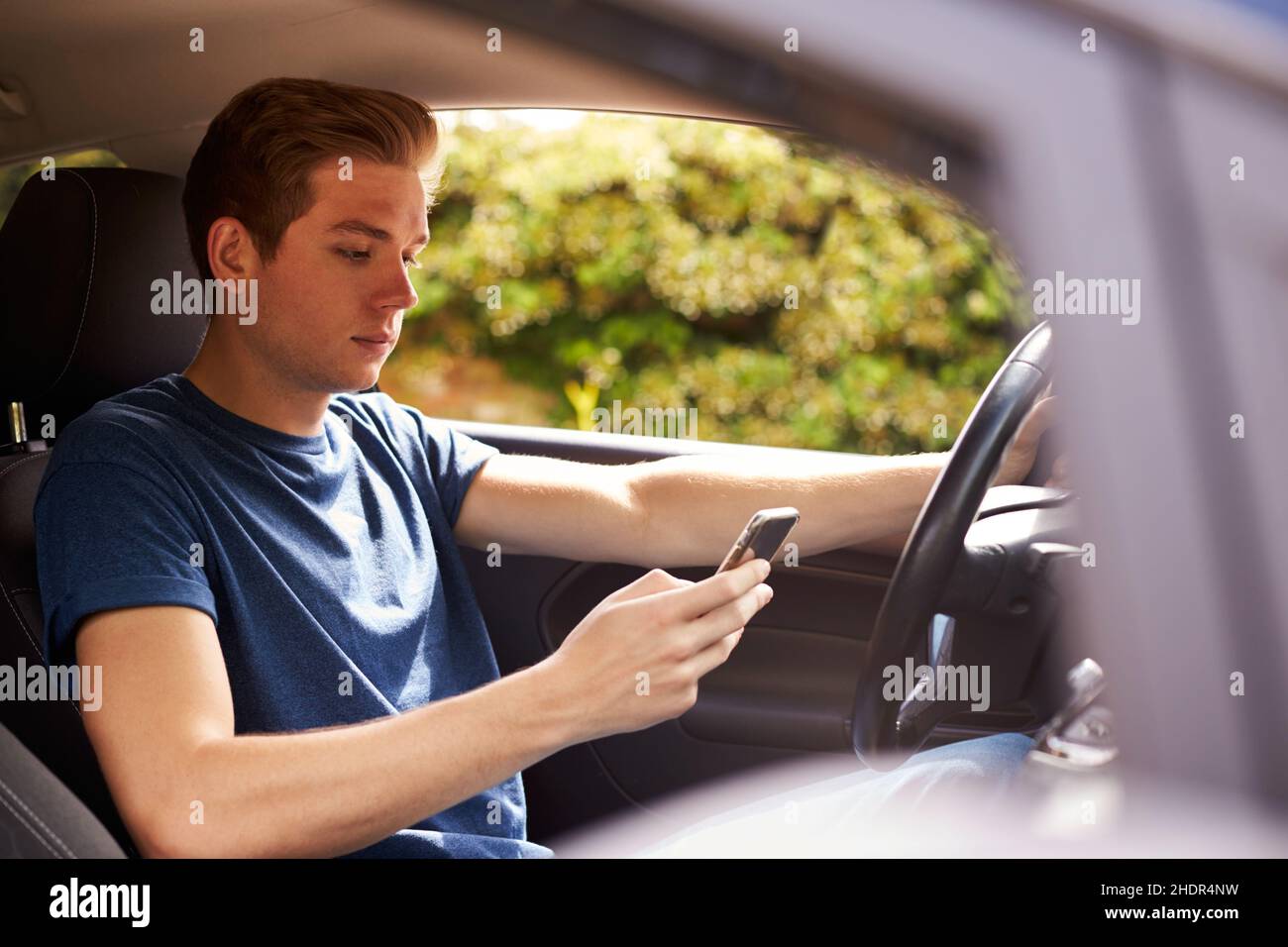 danger, car driver, distracted, text message, dangers, car drivers ...