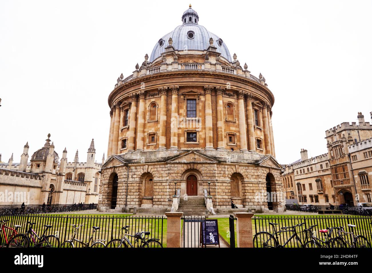 Rotunda building oxford hi-res stock photography and images - Alamy