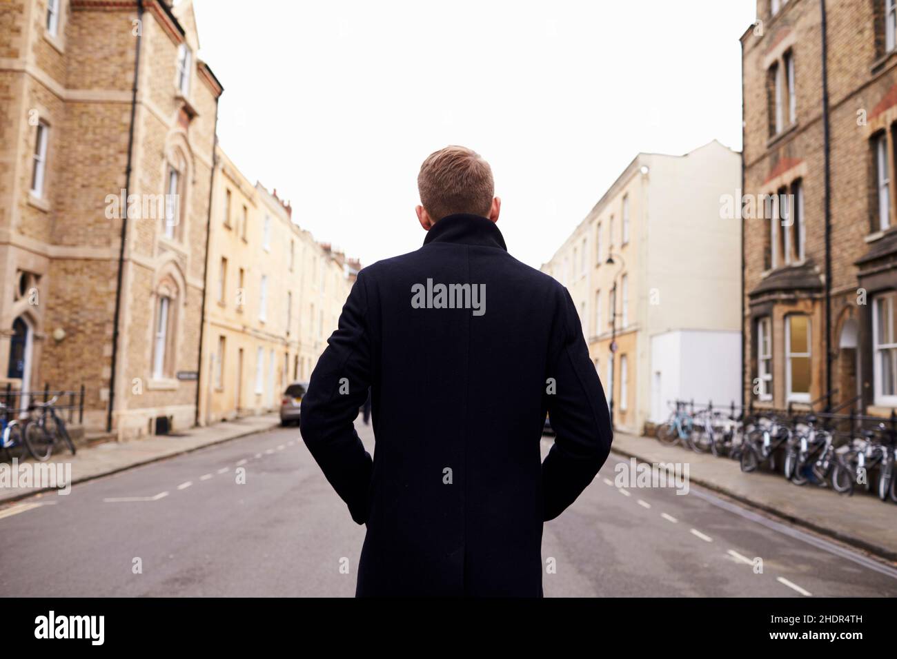 Man roads and streets hi-res stock photography and images - Alamy