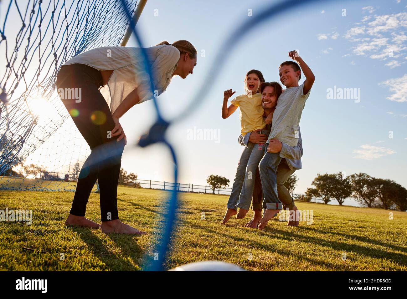 happy, family, cheering, happies, families Stock Photo - Alamy