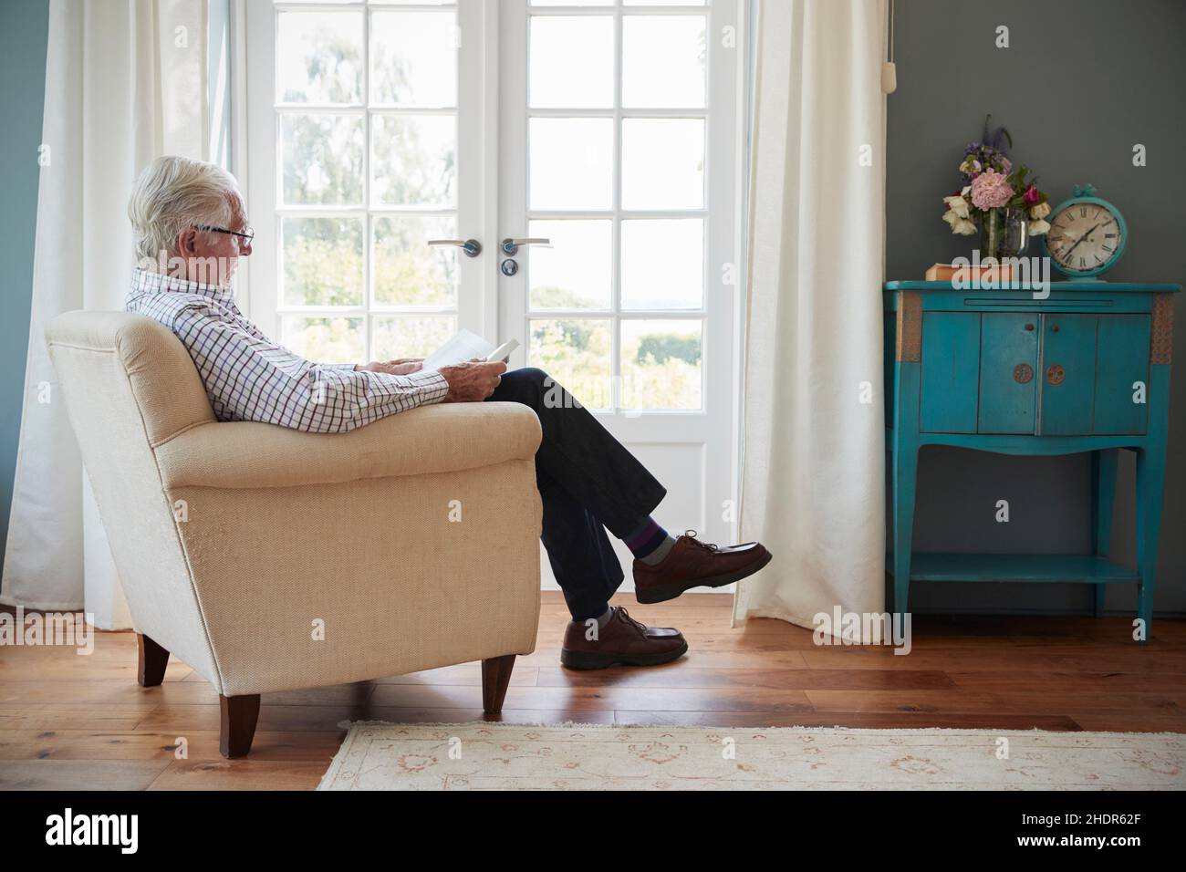 senior, home, reading, elderly, old, seniors, homes, read, reading a ...