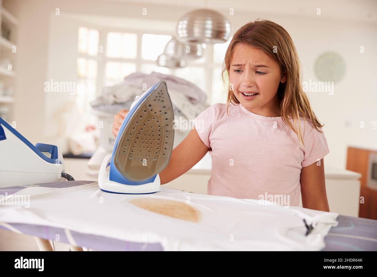 Laundries girls hi-res stock photography and images - Alamy