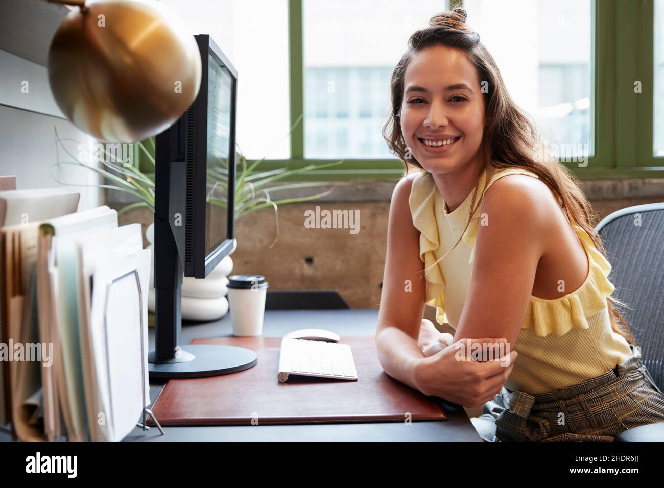 office, workplace, office assistant, offices, workplaces, workstation ...