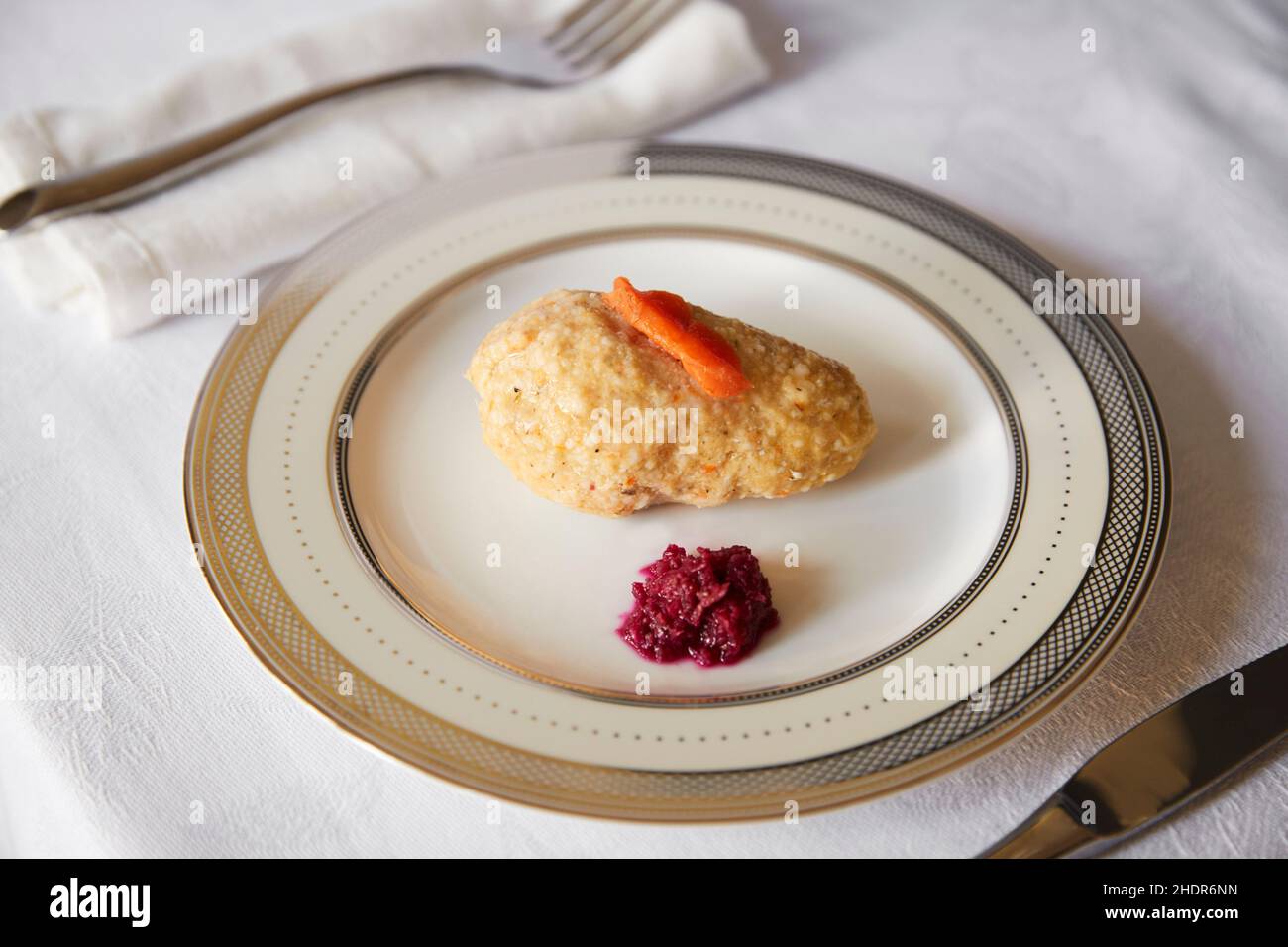 Matzah balls hi-res stock photography and images - Alamy
