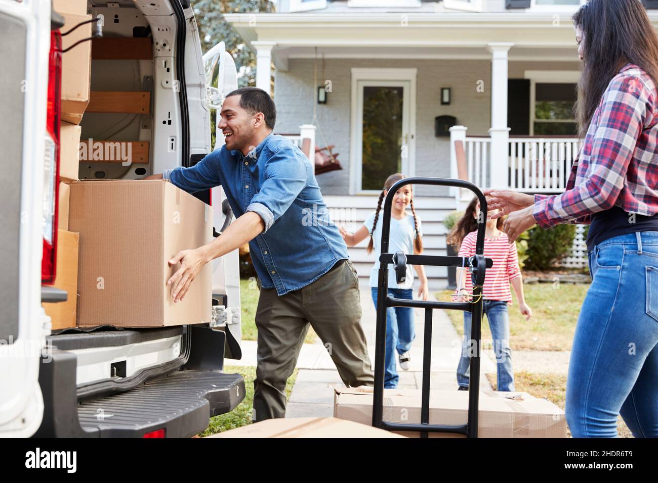 Van in 3 4 view hi-res stock photography and images - Alamy