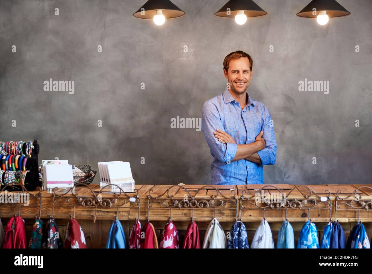 Man shopping lighting hi-res stock photography and images - Alamy