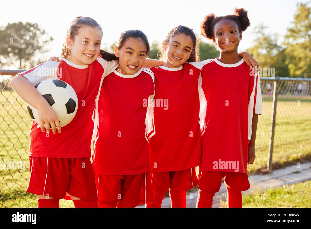 multicultural, girls soccer, multiculturals Stock Photo - Alamy