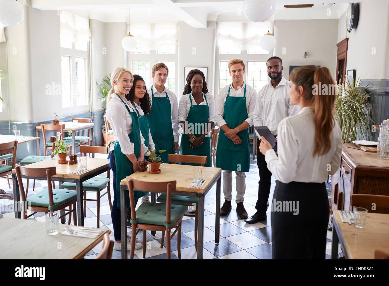 restaurant, team meeting, restaurants Stock Photo - Alamy