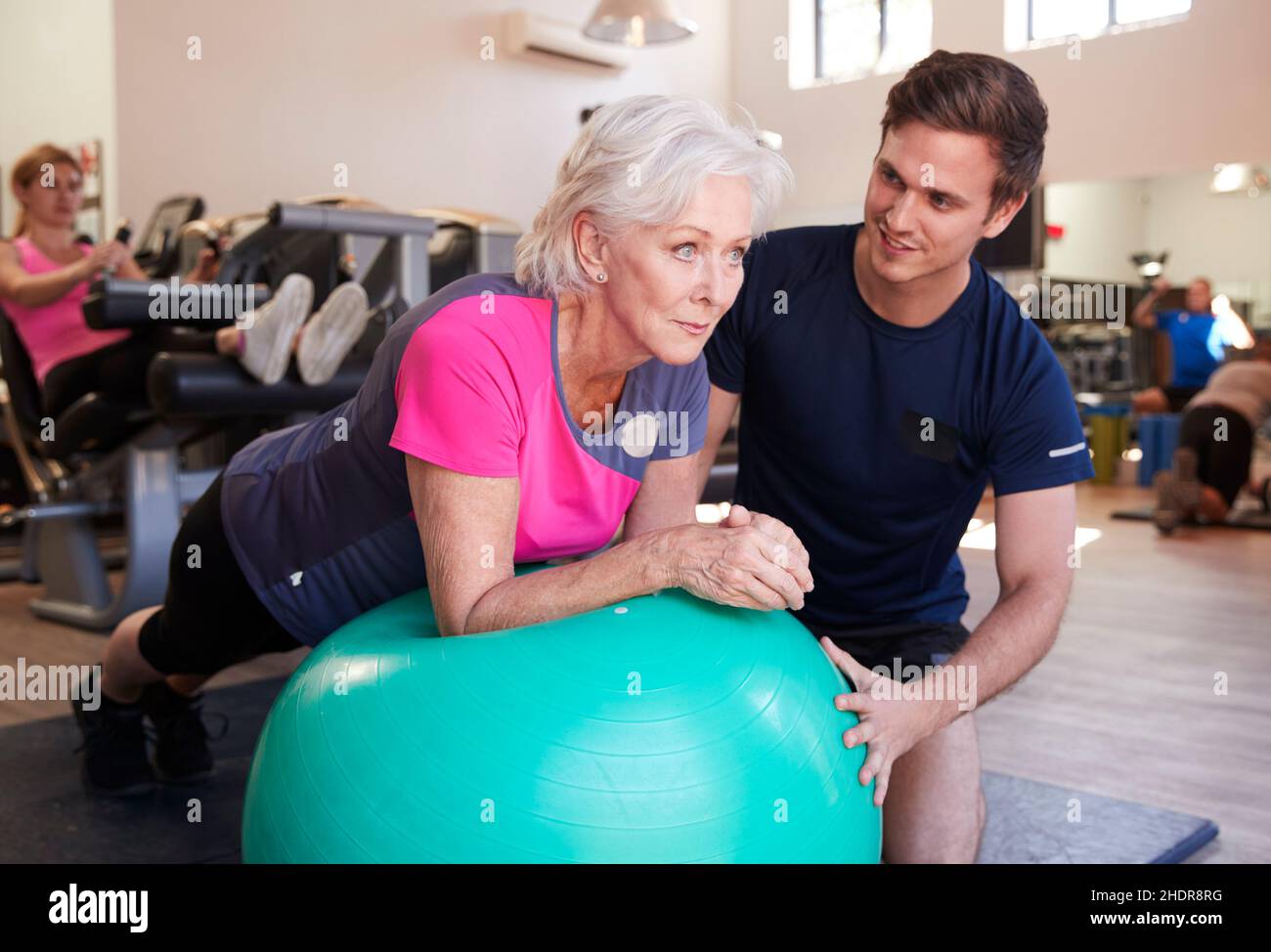Ladies physical fitness hi-res stock photography and images - Alamy