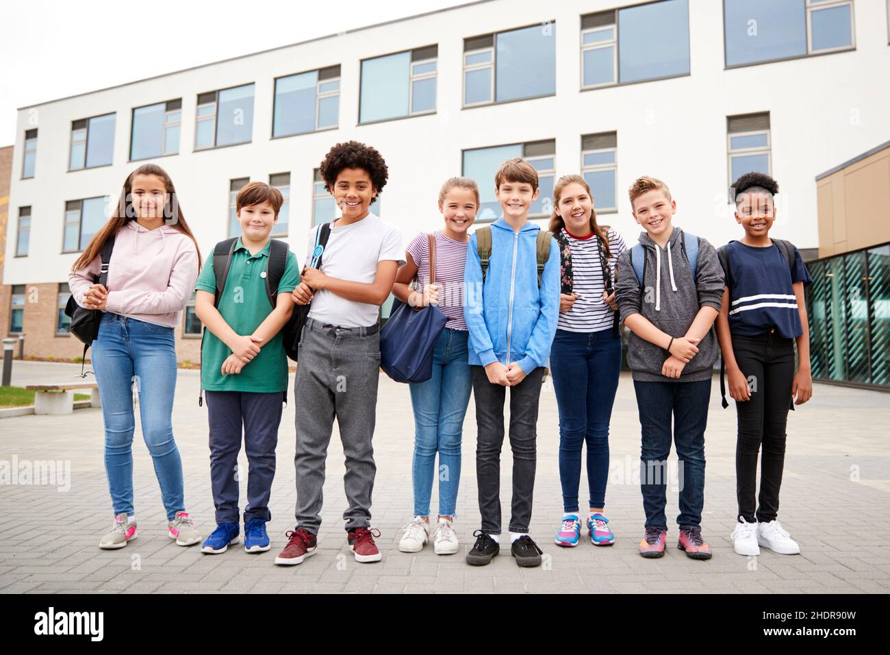 Schoolmates school hi-res stock photography and images - Alamy