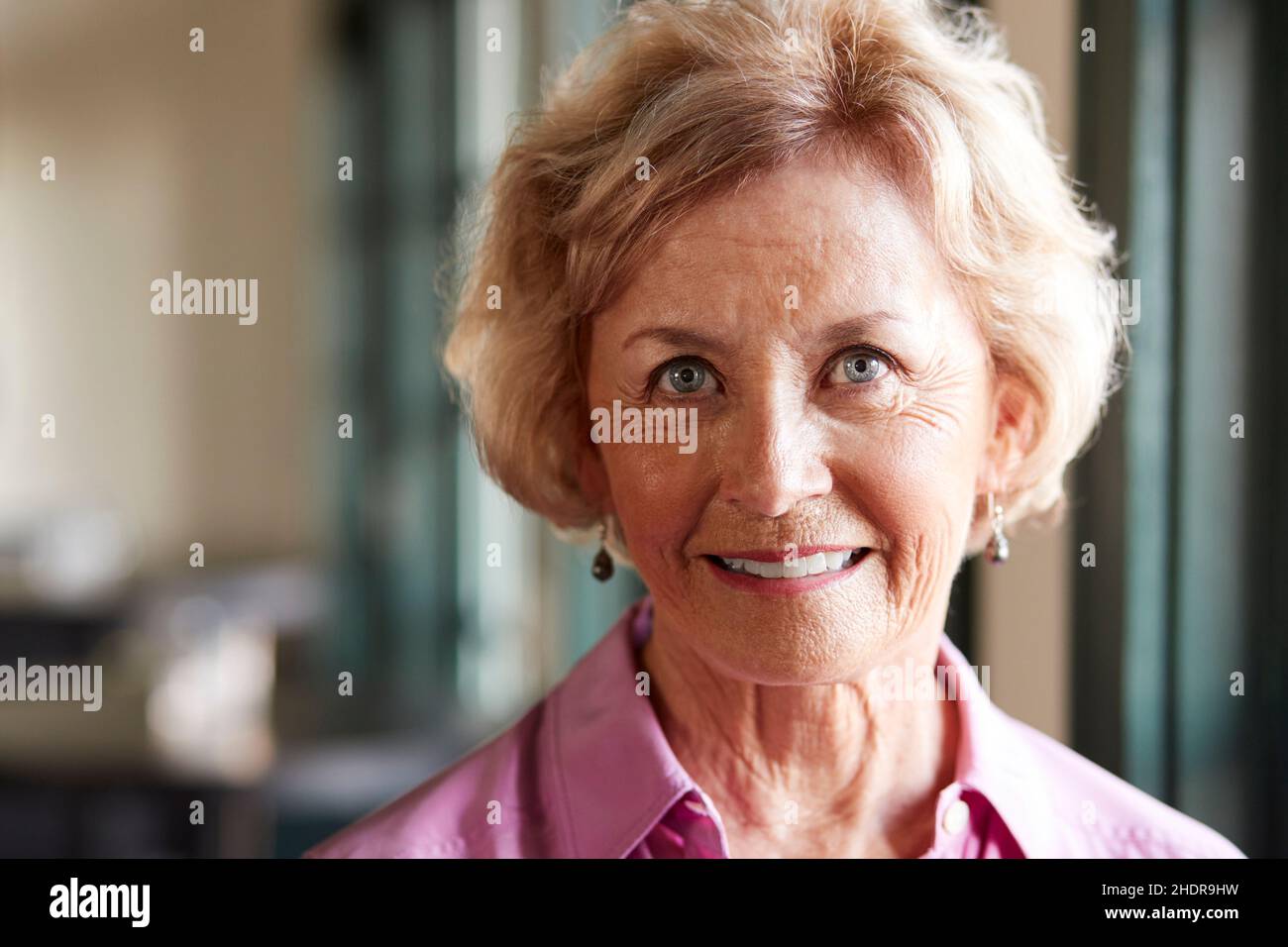 senior, smiling, elderly, old, seniors, smile Stock Photo - Alamy