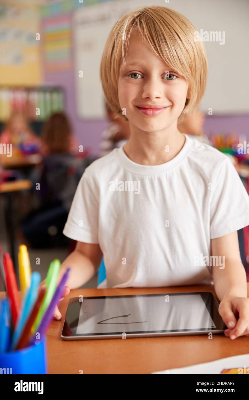 Kindergarten classroom tablet hi-res stock photography and images - Alamy