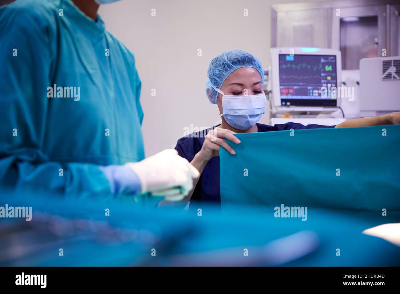 surgery, surgical drape, surgeries Stock Photo - Alamy